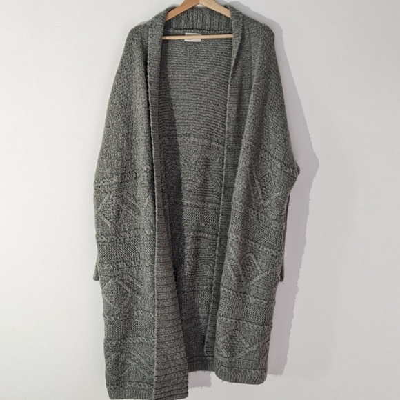 look | Sweaters | Look By M New York Gray Wool Blend Chunky Cable Knit ...